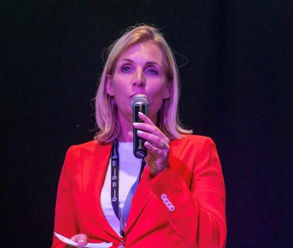 Employee Engagement what else Dubai - Inge Van Belle